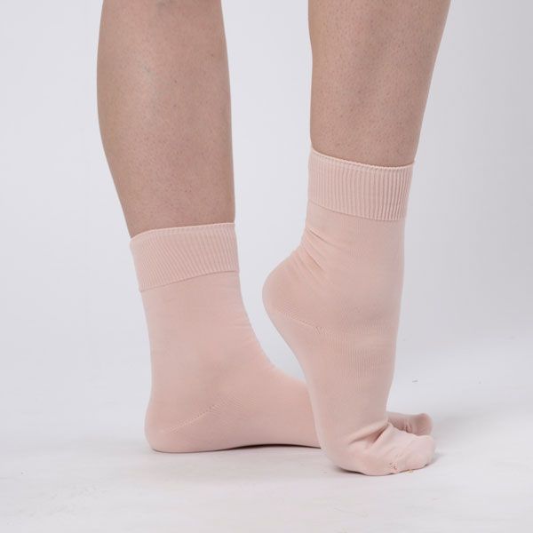 Freed: Socks (#E/SOX) – myDanceShoppe